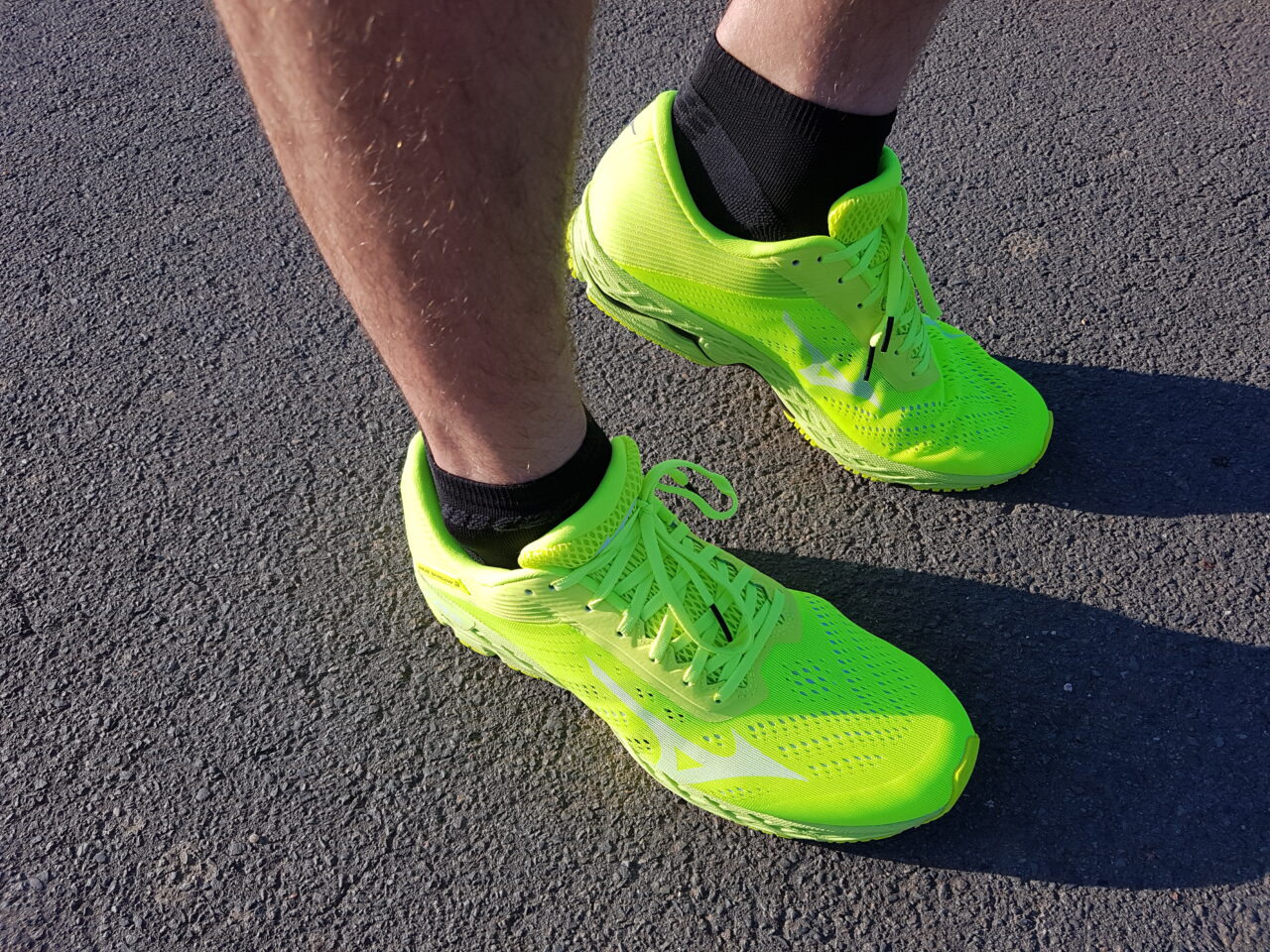 Laufschuhtest Mizuno Wave Shadow 3 Review / Test - Lightweighttrainer