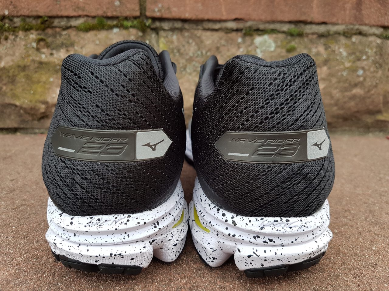 Laufschuhtest Mizuno Wave Rider 23 Neutrallaufschuhe 2020 Test Review